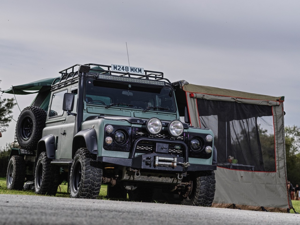 Live. Love. Landy Show... draws the crowds! - Stonham Barns